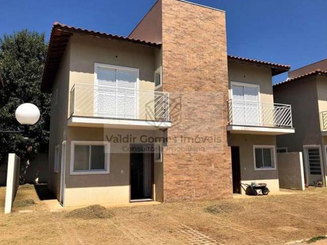 Casa de 133 m² com 3 quartos em venda e aluguel no Centro de Vargem Grande paulista