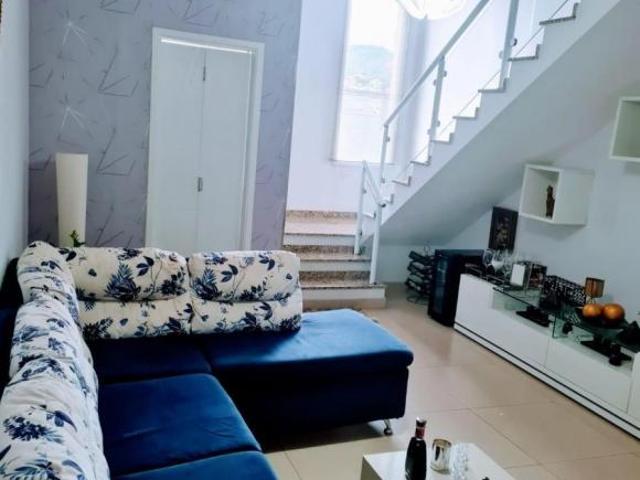 Casa de 130 m² com 3 quartos à venda na Vila Arens II