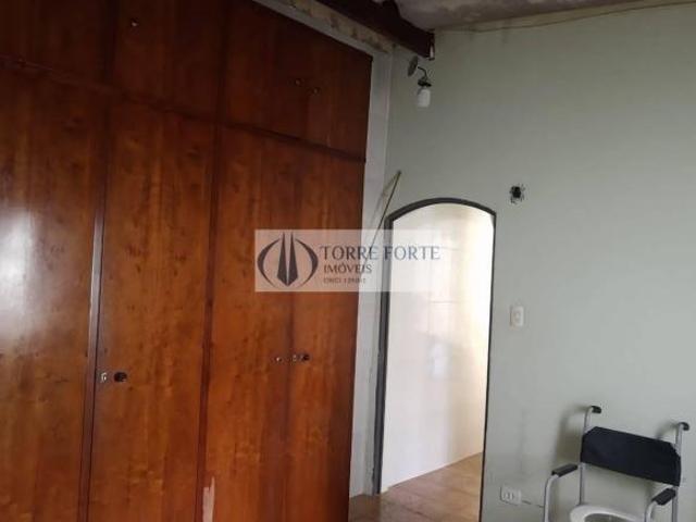 Casa de 130m² com 2 dormitórios, 3 vagas e Edícula na Vila Antonieta