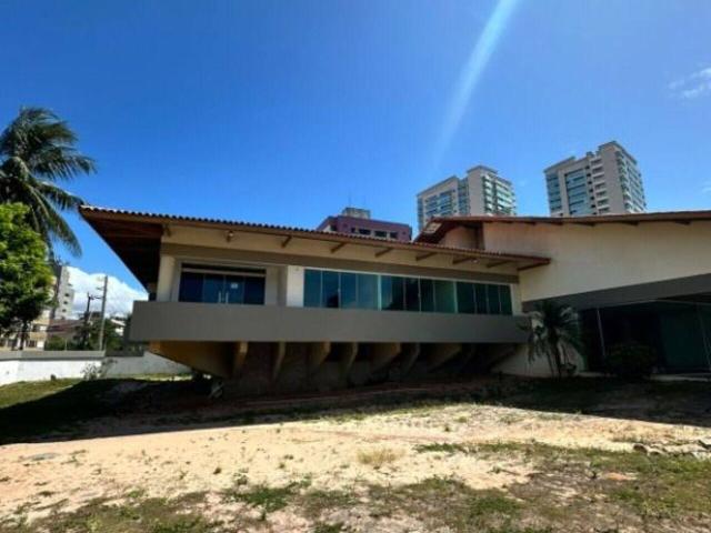 Casa de 1.709 m² na Doutor Gilberto Studart Manoel Dias Branco Fortaleza CE, aluguel por R$ 18.000/mês