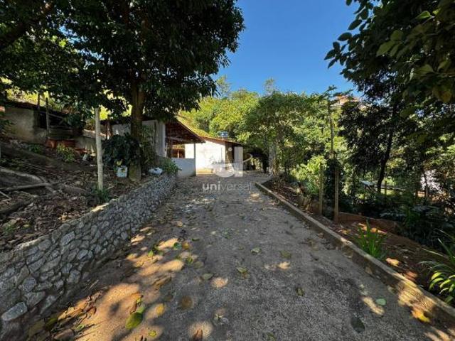 Casa de 1 quarto com terreno de 2.093m² em condomínio fechado – Juiz de Fora/MG