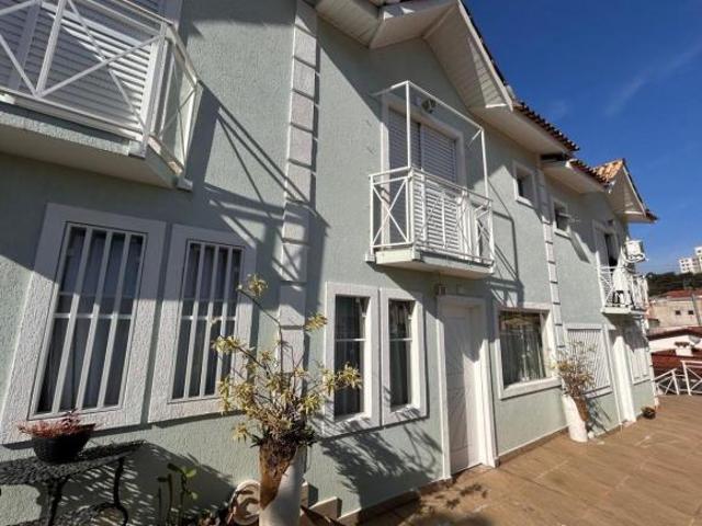 Casa de 240 m² com 3 quartos à venda em Butantã USP