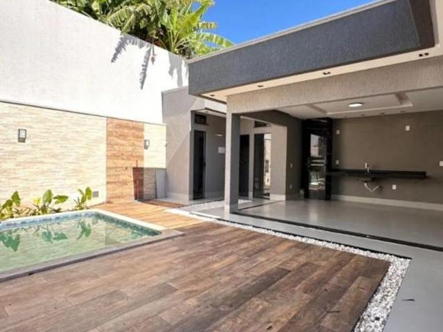 Casa de 240 m² com 3 quartos à venda no Capão Redondo