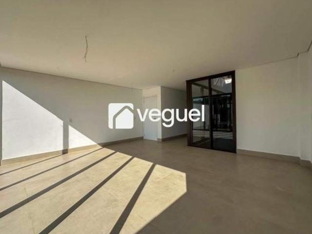 Casa de 240m² com 3 suítes para venda no bairro Gramado, Campinas/SP