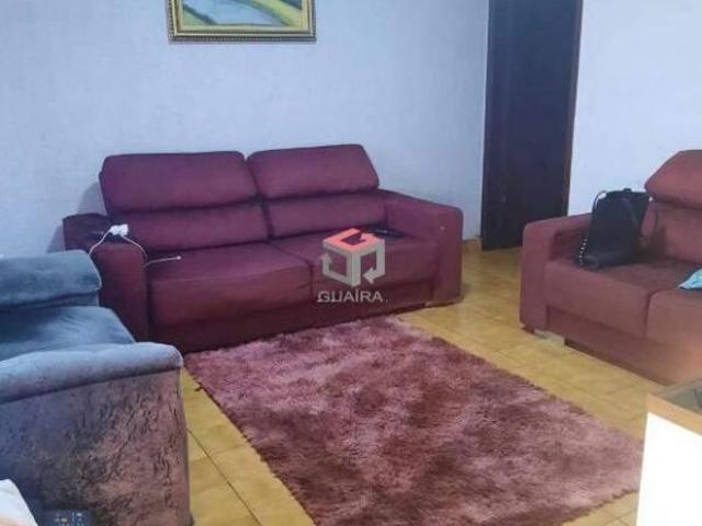 Casa de 240m² no Bairro Moinho Velho em São Paulo SP