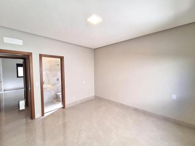 Casa de 248 m² com 04 suítes plenas à venda no Setor Jardim Atlântico, em Goiânia/GO