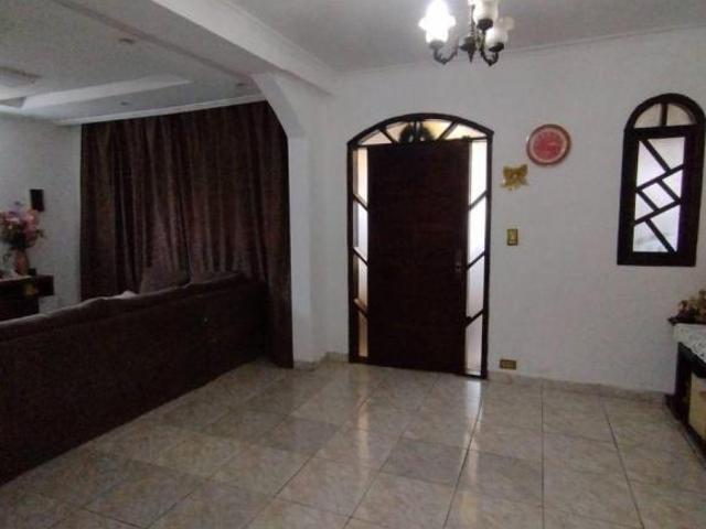 Casa de 250 m² com 4 quartos à venda em Cidade Náutica