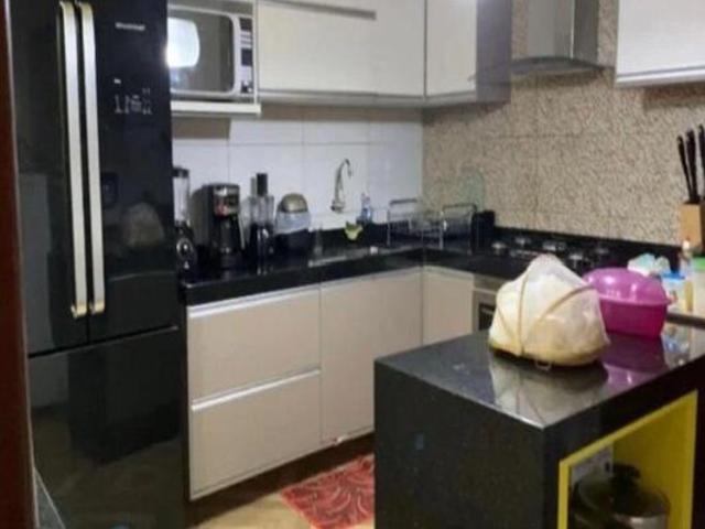 Casa de 250 m² com 3 quartos, 1 suíte, 2 vagas à venda no Jardim de Portugal
