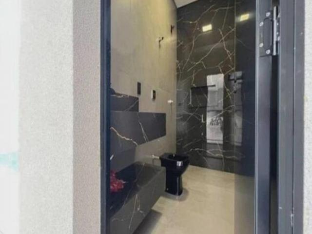 Casa de 250 m² com 3 quartos, 1 suíte, área gourmet com piscina à venda na Vila Claudia