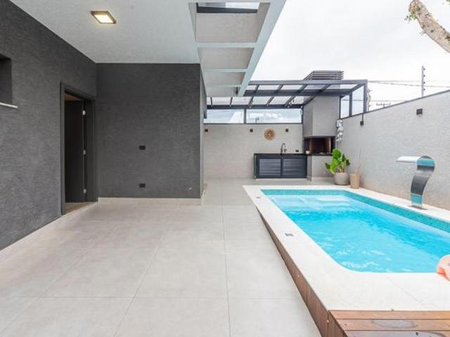 Casa de 250 m² com 3 quartos à venda em Hauer