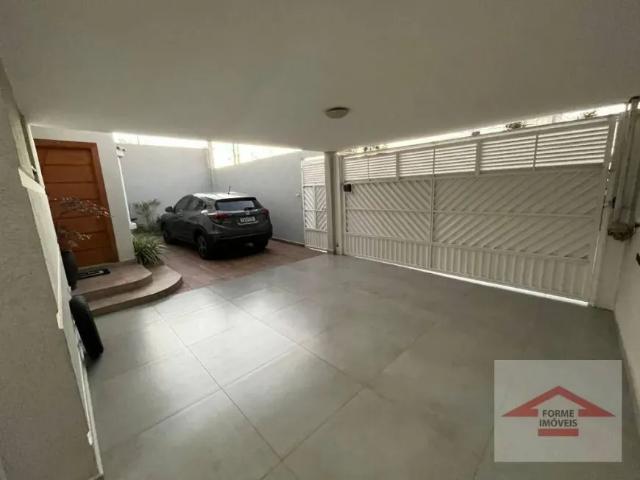 Casa de 250 m² com 3 quartos à venda, R$ 1.800.000 Vila das Hortências em Jundiaí/SP