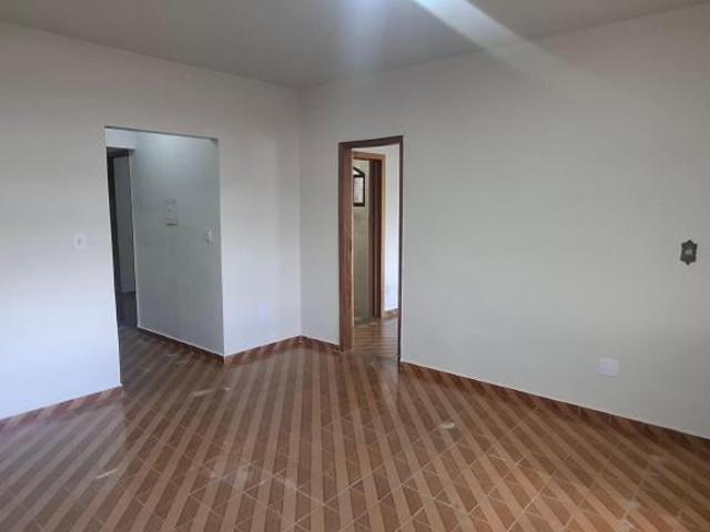 Casa de 250 m² com 3 quartos em venda em Taguatinga Norte