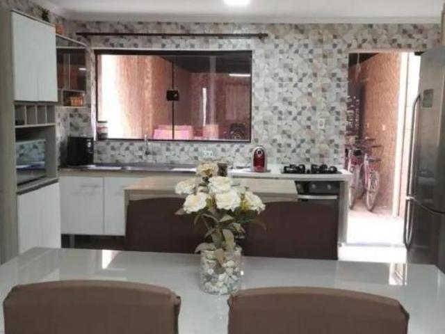 Casa de 250 m², 2 quartos em Vila Medeiros, São Paulo