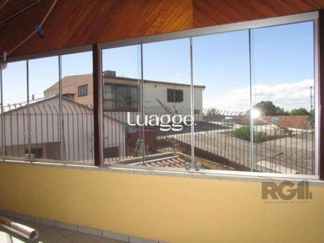 Casa de 250m², bairro Josefa Barreto