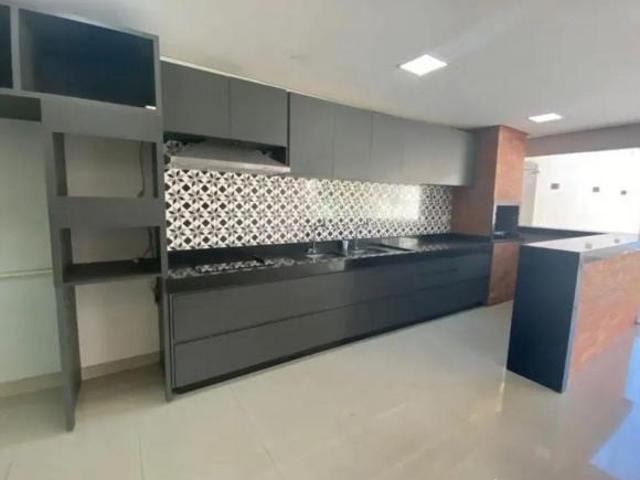 Casa de 260 m² com 3 quartos à venda em Mogi Moderno