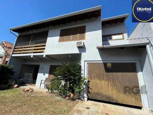 Casa de 262m², bairro Anchieta