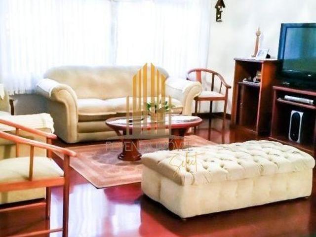 CASA DE 268M² COM 4 DORMITORIOS, 2 SUITES, 5 BANHEIROS E 5 VAGAS EM VILA SONIA. CASA DE 268M² COM 4