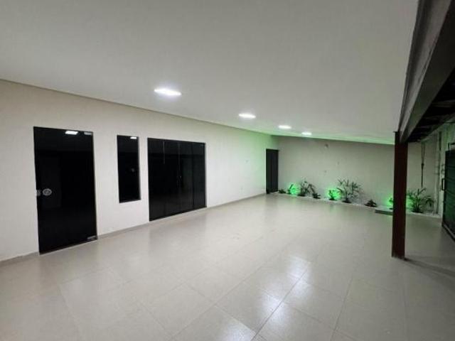 Casa de 270 m² com 03 quartos à venda por R$ 950.000,00 no Moinho dos Ventos em Goiânia/GO