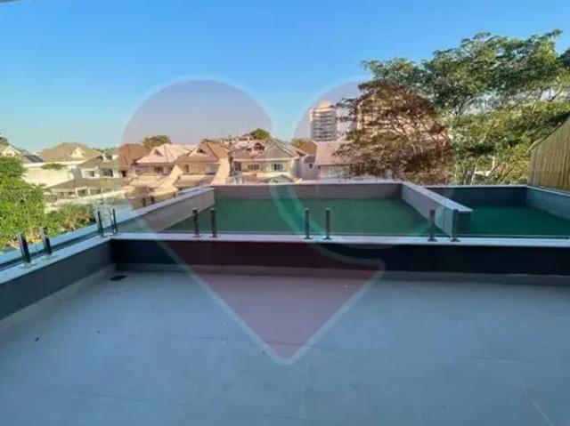 Casa de 280m² com 4 quartos a venda na Barra da Tijuca Rio de Janeiro