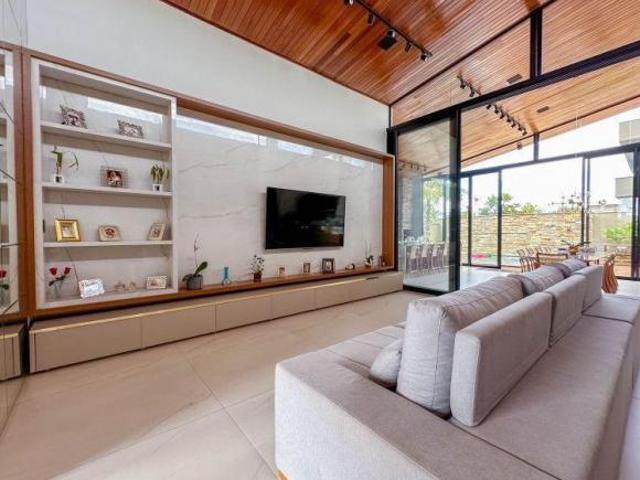 Casa de 291 m² com 03 quartos à venda, por R$ 4.200.000 Residencial Goiânia Golfe Clube Goiânia