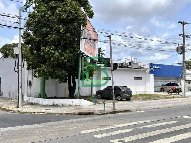 Casa de 200 m² na Recife Areias Recife PE, aluguel por R$ 8.000/mês