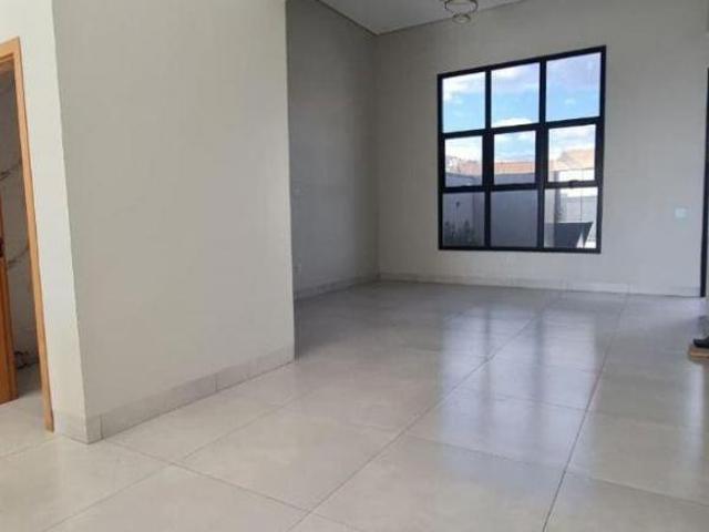 Casa de 200 m² com 03 suítes à venda por R$ 1.500.000 no Setor Faiçalville em Goiânia/GO