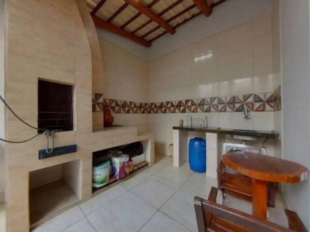 Casa de 200 m² com 3 quartos, 1 suíte, 2 vagas à venda no Jardim Progresso