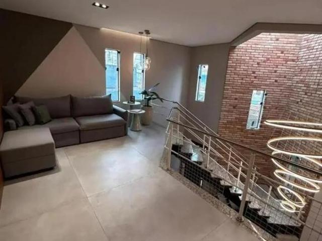 Casa de 200 m² com 3 quartos à venda em Jardim Icatu