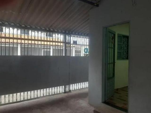 Casa de 200 m² com 3 quartos à venda em Lauzane Paulista