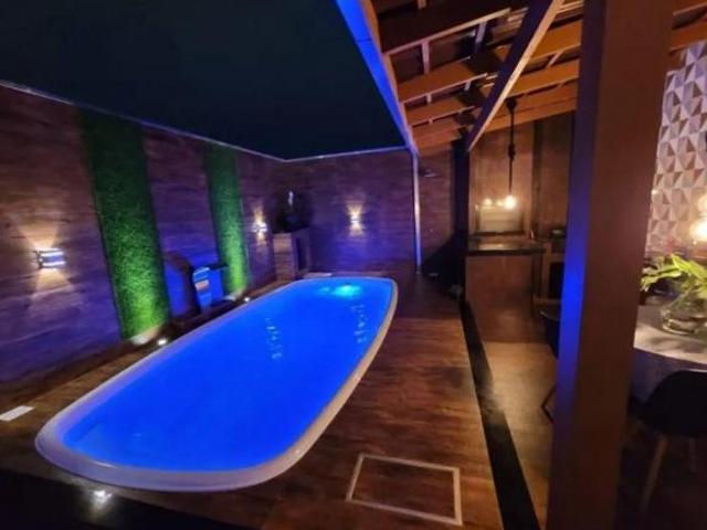 Casa de 200 m² com 3 quartos à venda na Cidade Líder