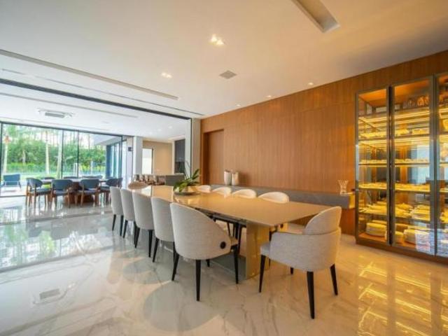 Casa de 200 m² com 3 quartos à venda no Jardim Satélite
