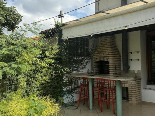 Casa de 200 m² com 3 quartos em venda em Alphaville