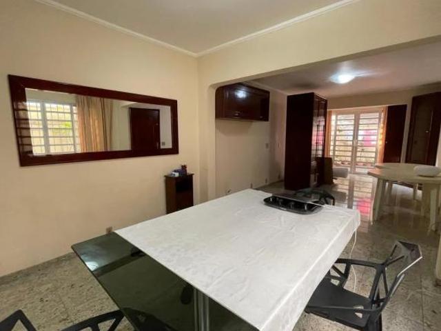 Casa de 200 m² com 3 quartos em venda em Jardim Olympia