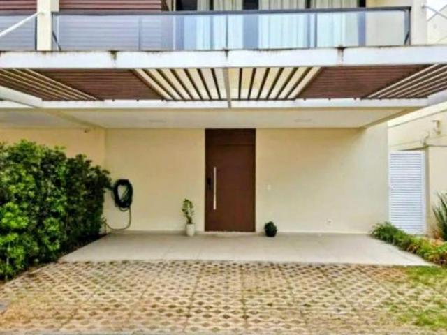 Casa de 200 m² com 3 quartos em venda em Santana de Parnaíba