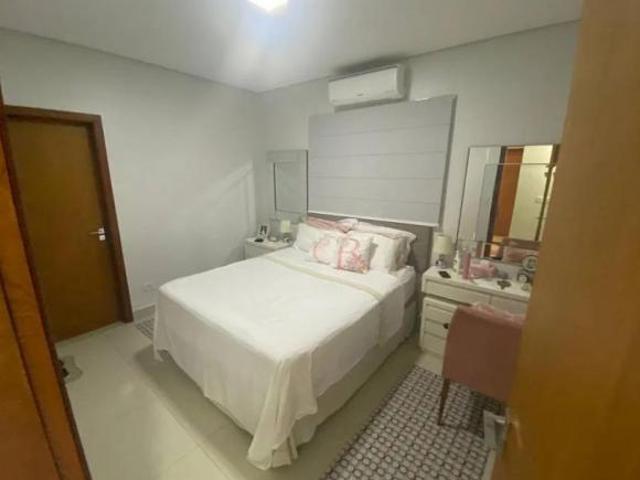 Casa de 200 mt² com 3 quartos, 1 suíte, 2 vagas à venda no Pinheiro Machado em Avaré