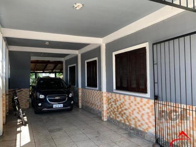 Casa de 200m², bairro Sarandi
