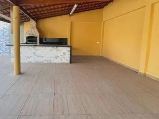 Casa de 206 m² com 3 quartos à venda em Taboão, Diadema