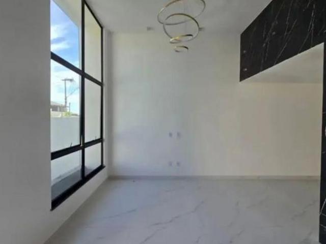 Casa de 215 m² com 3 quartos à venda na Chácara Inglesa