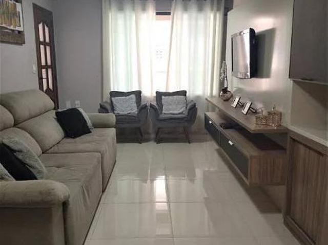 Casa de 220 m² com 3 quartos, 1 suíte, 2 vagas, área gourmet à venda no Jabaquara