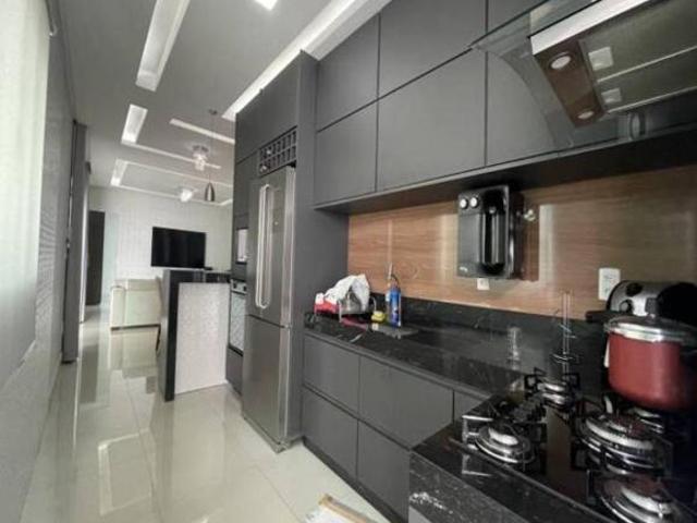Casa de 220 m² com 3 quartos, 1 suíte, 2 vagas e área de lazer gourmet à venda no Jd. Alexandre Balb