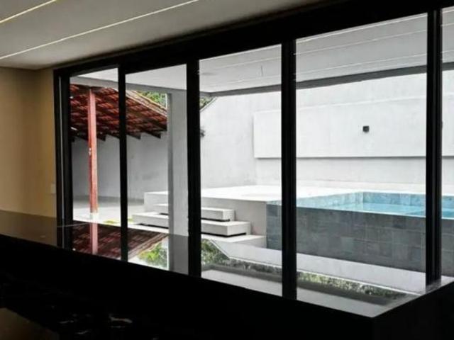 Casa de 220 m² com 3 quartos à venda no Tucuruvi