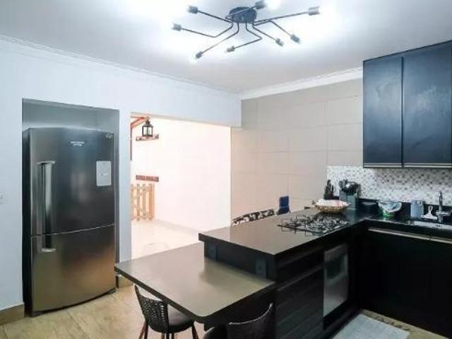 Casa de 220 m², 3 quartos em Olímpico, São Caetano do Sul