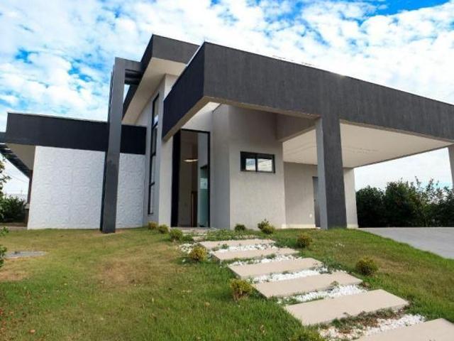 Casa de 230 m² com 03 suítes à venda por R$ 850.000 em Leopoldo de Bulhões