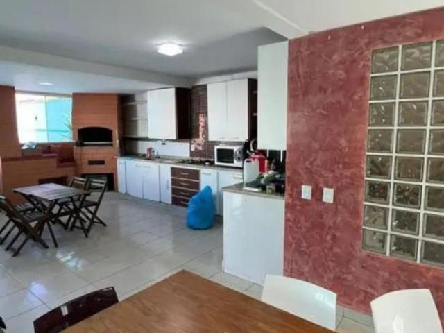 Casa de 230 m² com 3 quartos à venda no Centro Francisco Morato