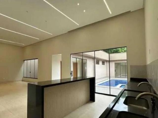Casa de 235 m² com 3 quartos à venda na Vila Zanela Franco da Rocha