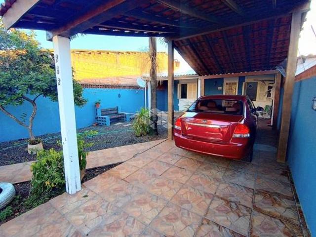 Casa de 2 dormitório á venda no bairro Mato Grande/ Canoas