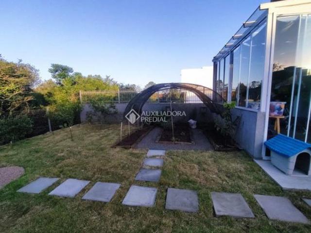 Casa de 2 dormitórios, 2 vagas em Gravataí