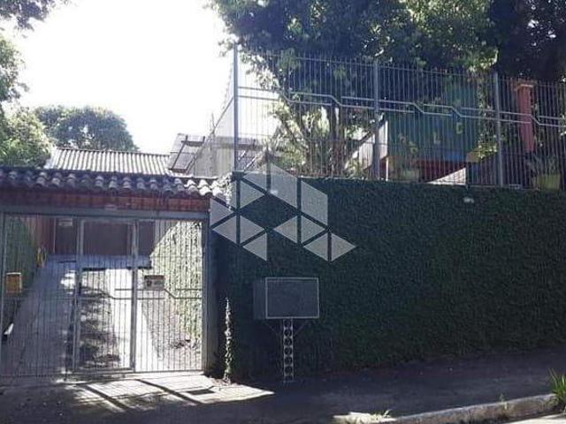 Casa de 2 dormitórios com pergolado e pátio amplo Nova Santa Rita