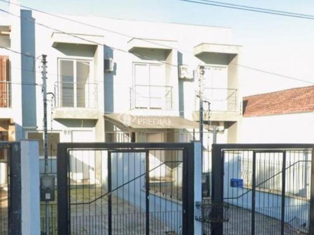 Casa de 2 dormitórios com suítes