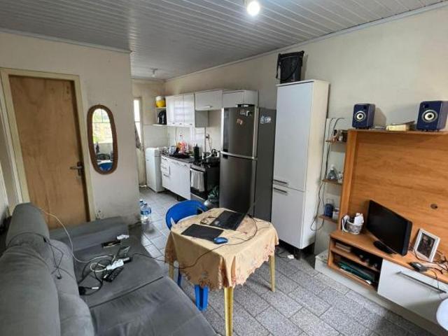 Casa de 2 dormitórios em condominio bairro Agronomia